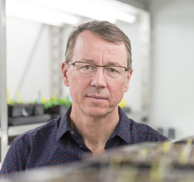 Prof. dr. ir. H.J. (Harro) Bouwmeester - University of Amsterdam